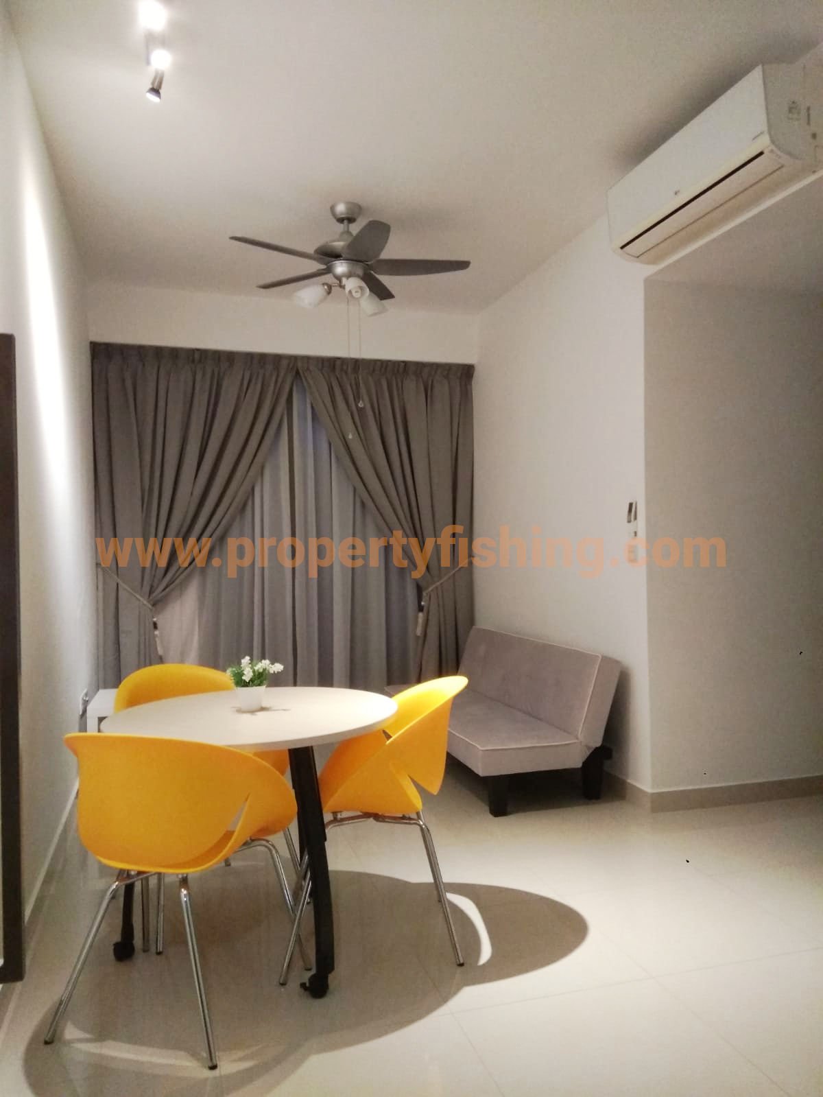 idyllic-suites-living - Property Fishing